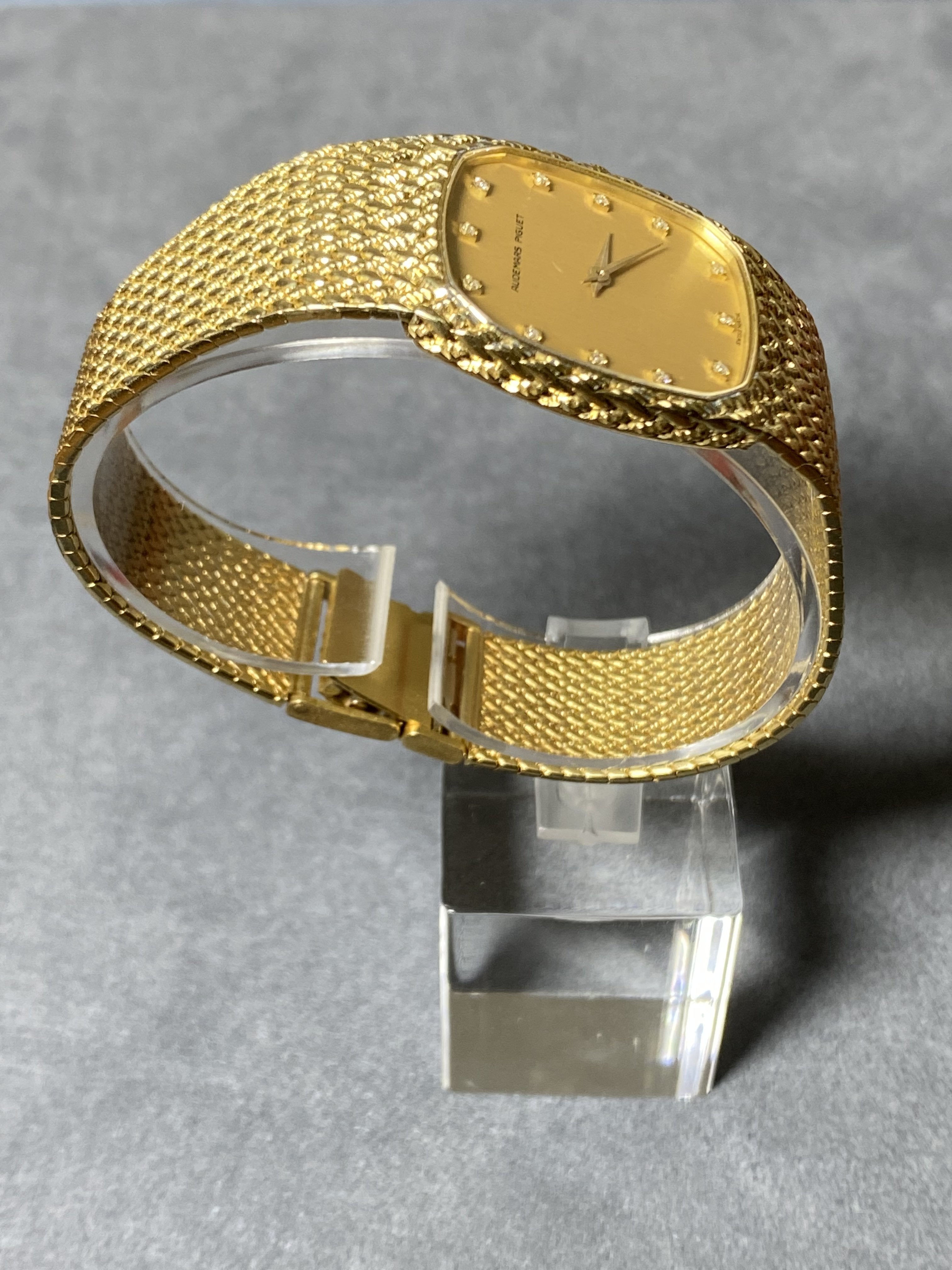 Audemars Piguet Cobra Vintage Watch Yellow Gold Manual Winding – PM ...